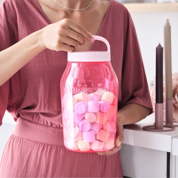Tupperware | Kitchen | Tupperware Pink Universal Jar 3qt3l Clear View ...